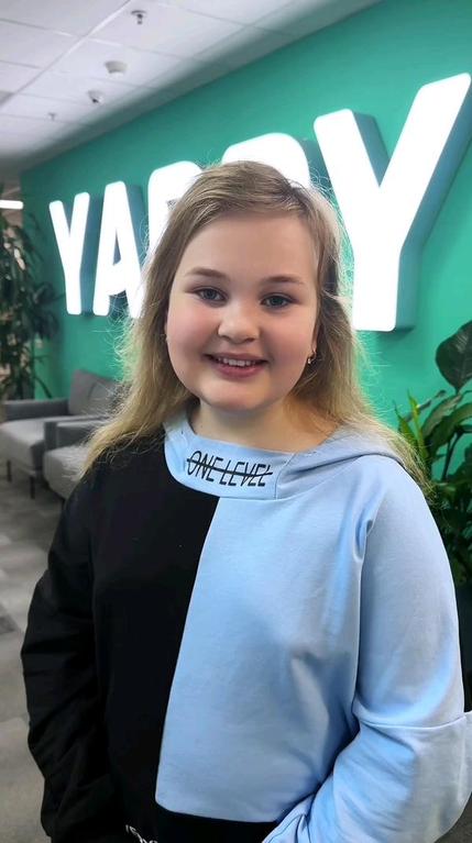 Виктория @vikskydesnica: вертикальные видео в HD ⚡️ Смотри Yappy